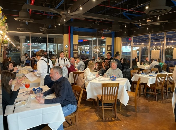 Laperaux Serves Up Classic French Fare at Regency’s Cloppers Mill Village