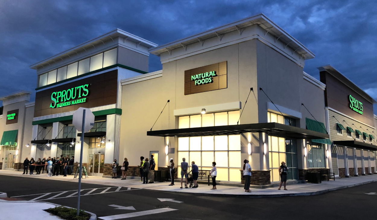 Sprouts Opens at Village at Hunter's Lake in New Tampa, FL