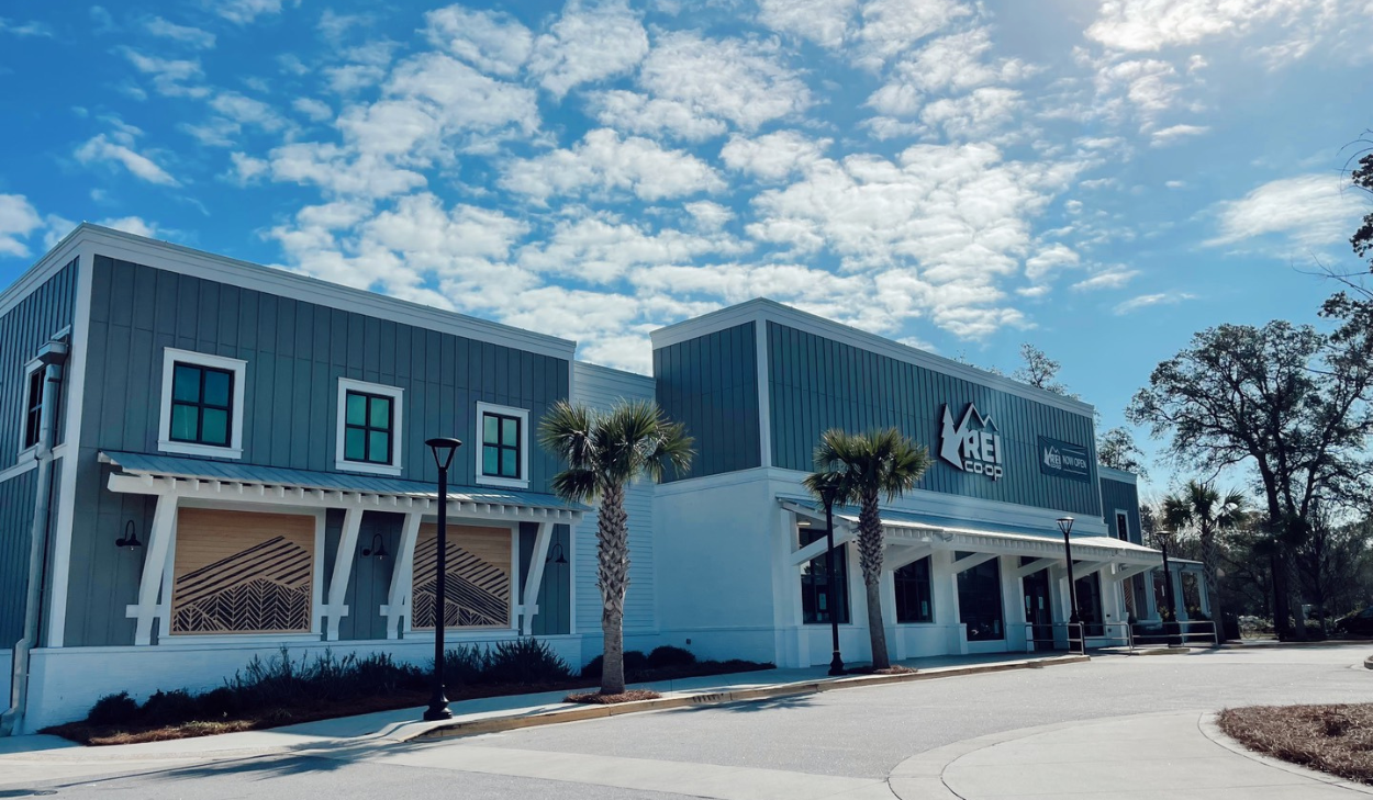 REI Co-Op Celebrates Successful Grand Opening at Regency's Indigo Square